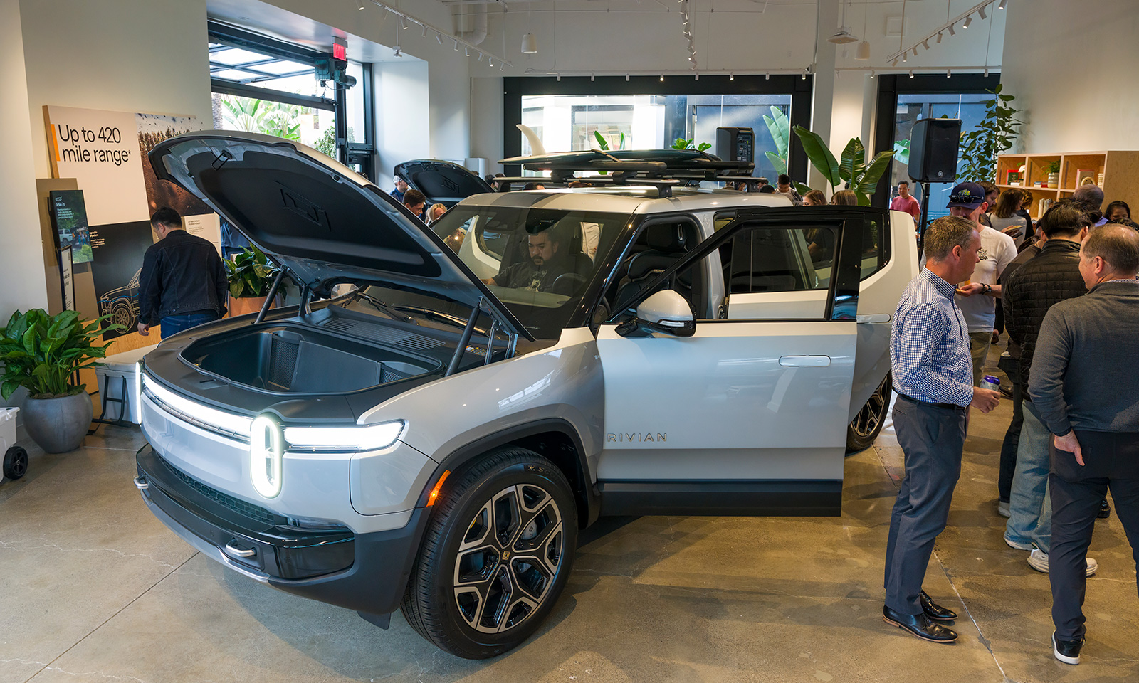 Rivian welcomes everyone at new Irvine Spectrum Center space - Irvine ...